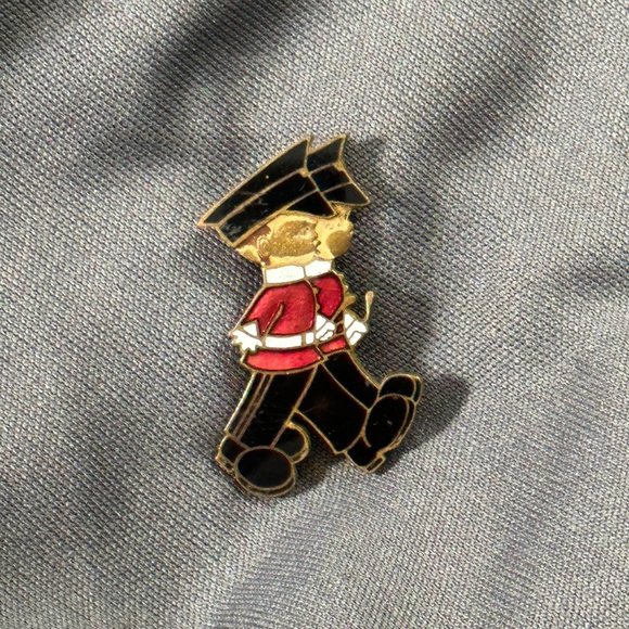 Jewelry | Vintage Police Cartoon Comic Strip Pin Enamel | Poshmark